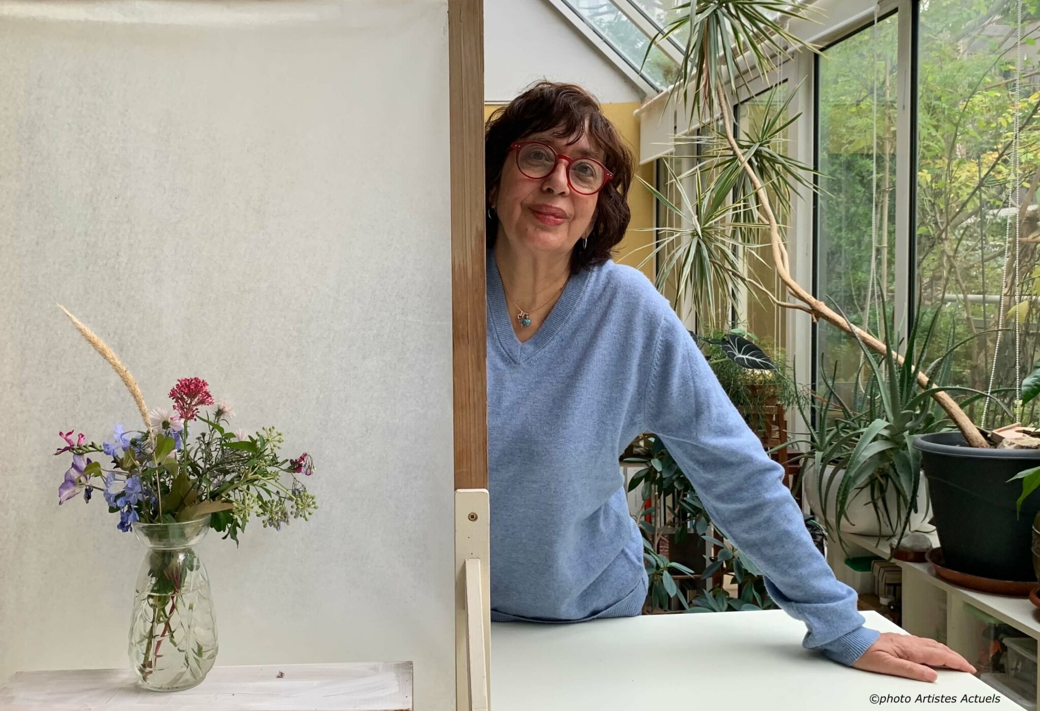 Flowers and plants in Rachel Levy's studio - Artistes Actuels - Galerie ...